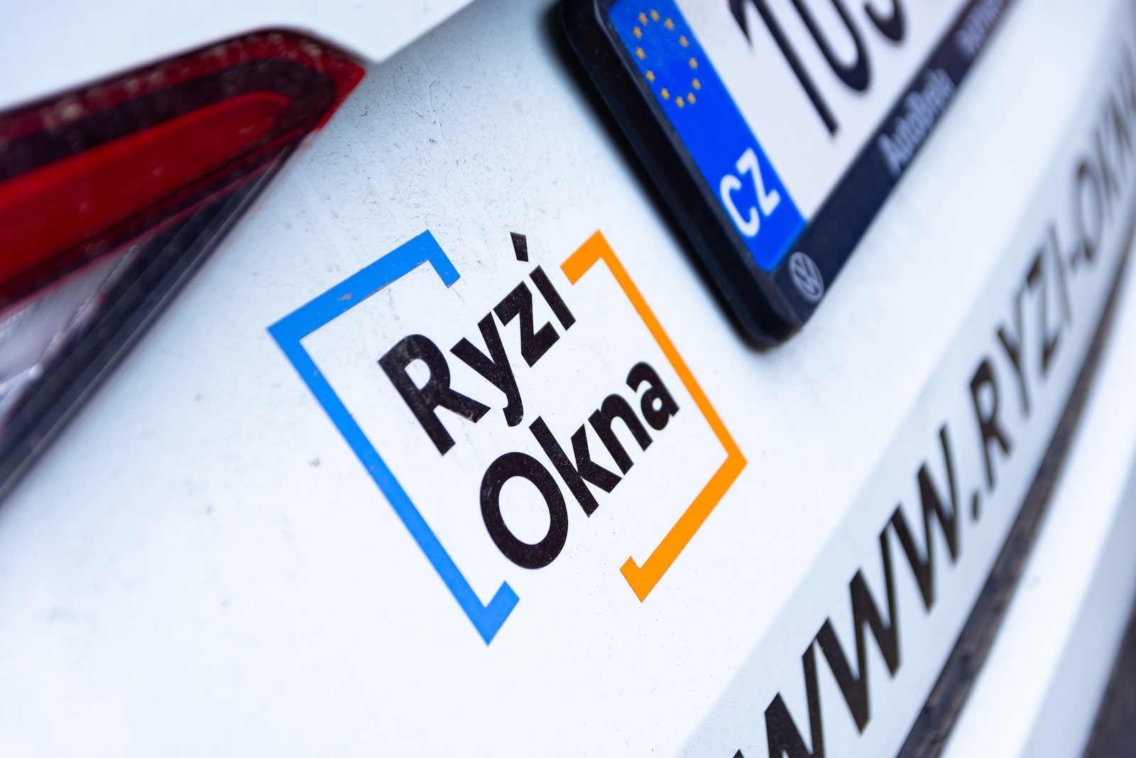 O nás - Ryzí Okna.cz